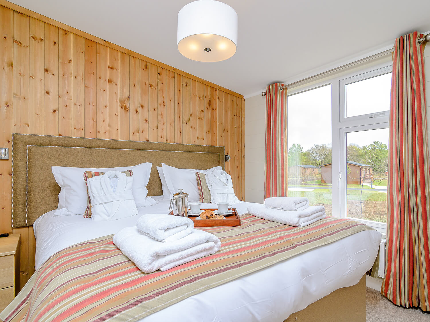 Rockingham Forest Park, Wangrove | Sykes Holidays