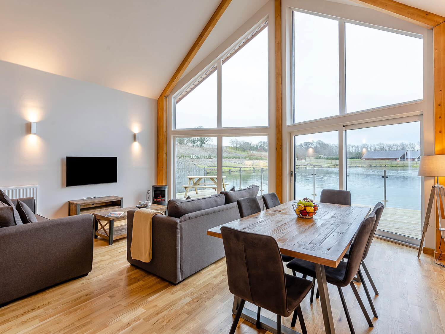 Twin Lakes Lodges in Carnforth | Sykes Holidays